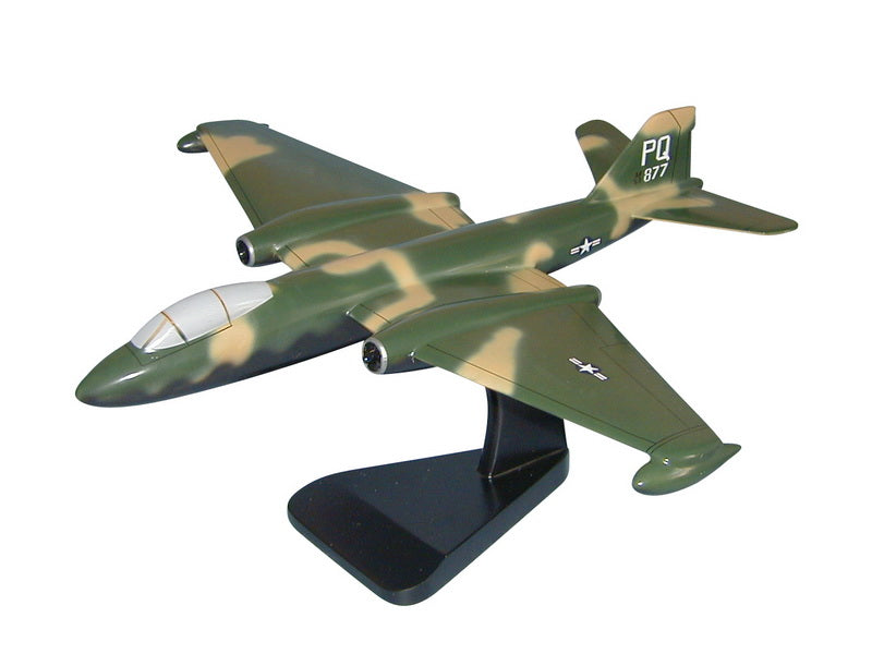 Martin B-57 Night Intruder (Canberra) Airplane Model – MAM - Scalecraft