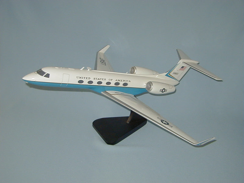 C-37 Gulfstream V / USAF Airplane Model – MAM - Scalecraft