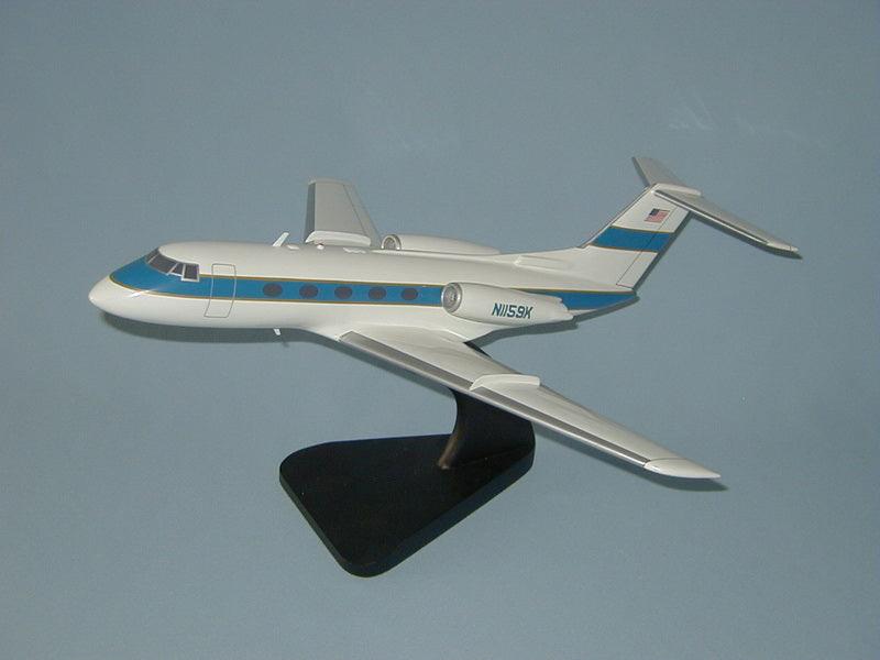 Gulfstream II Airplane Model – MAM - Scalecraft