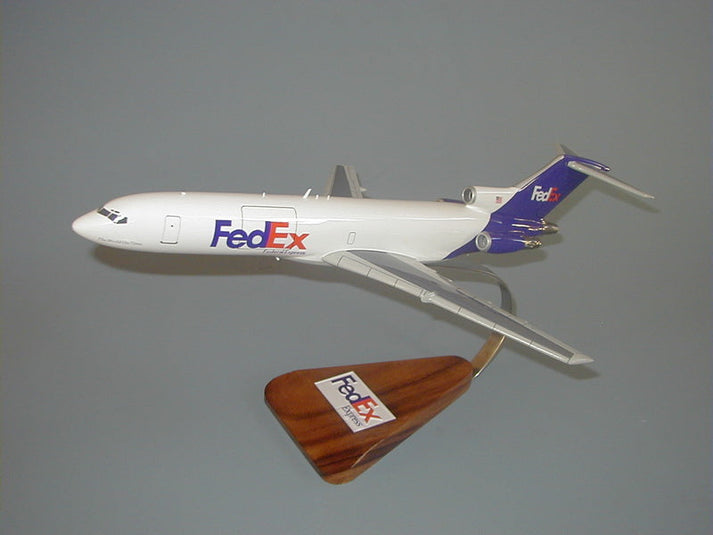 Boeing 727 / FedEx Airplane Model – MAM - Scalecraft