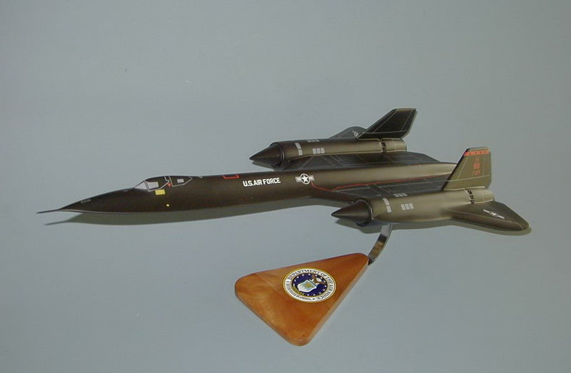 SR-71 Blackbird / 9th SRW Airplane Model – MAM - Scalecraft