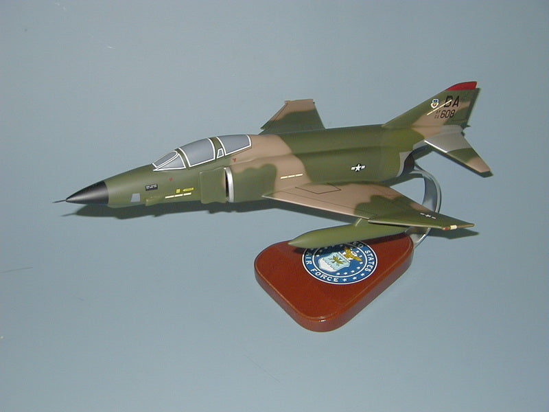 RF-4C Phantom / USAF 67TRW Airplane Model – MAM - Scalecraft