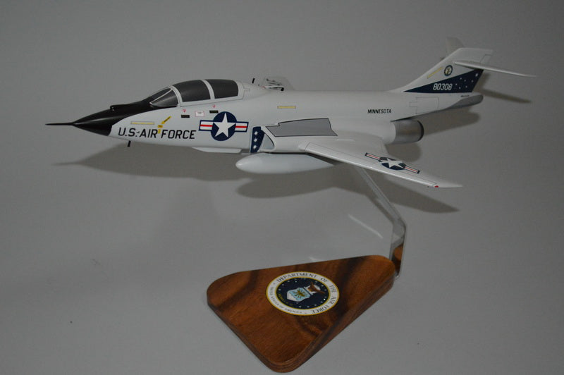 F-101 Voodoo / ANG Airplane Model – MAM - Scalecraft