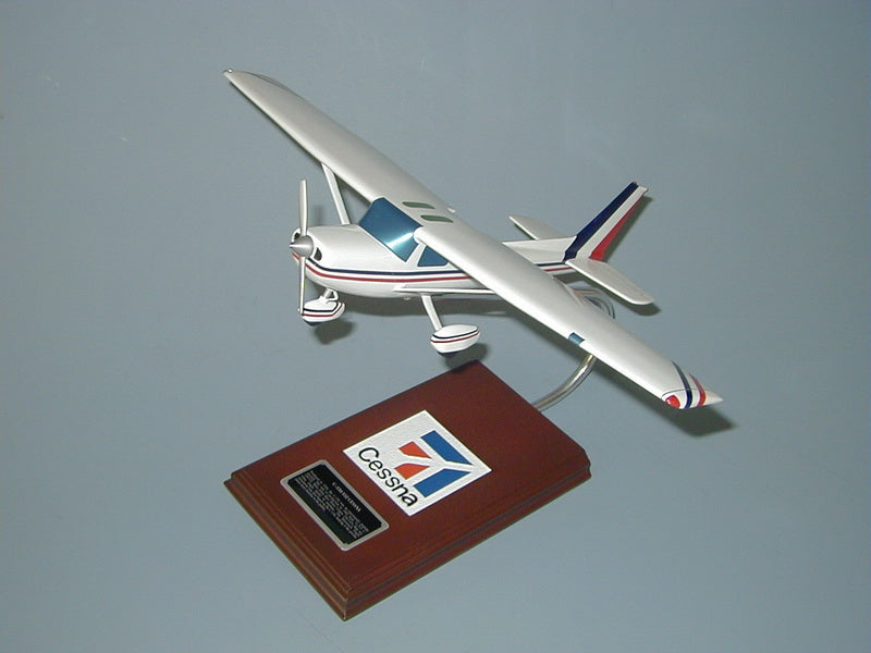 Cessna 150 Airplane Model – MAM - Scalecraft