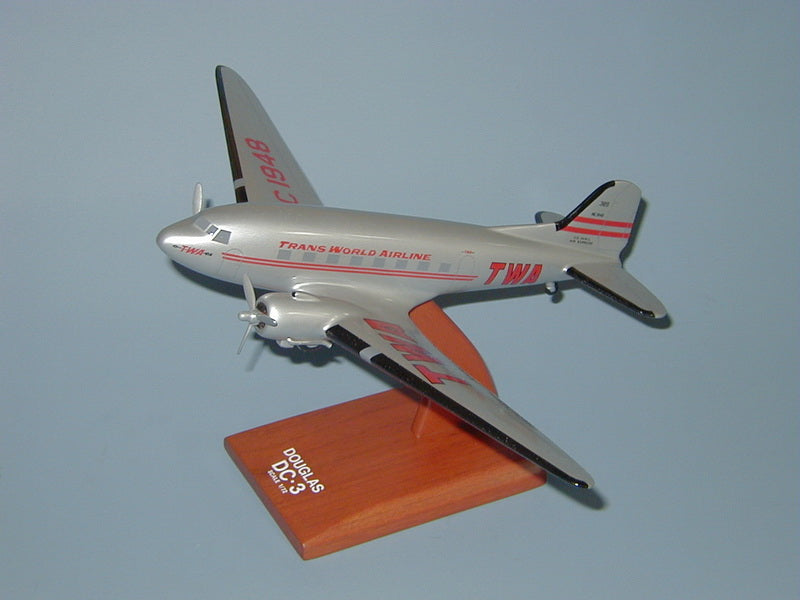 DC-3 / TWA Airplane Model – MAM - Scalecraft