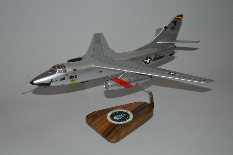B-66 Destroyer / USAF Airplane Model – MAM - Scalecraft