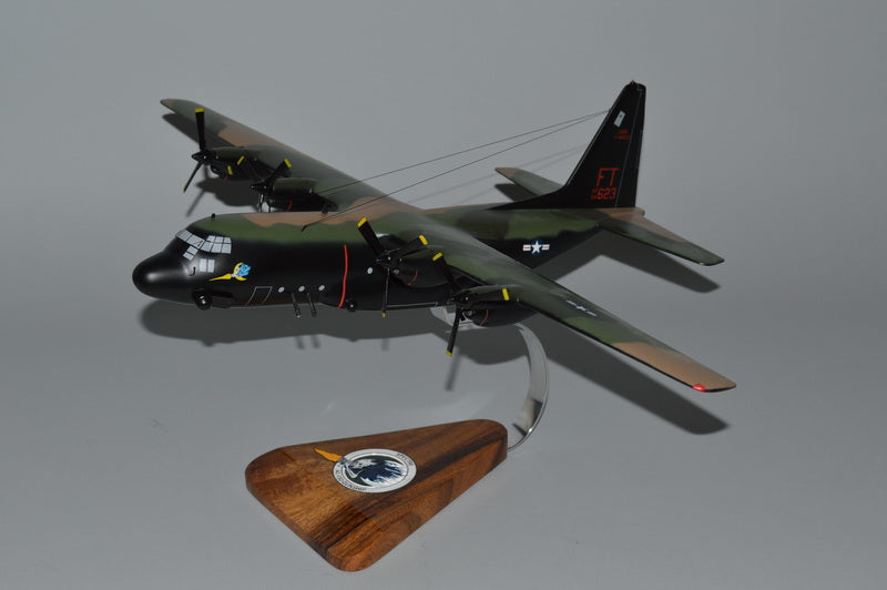 AC-130 Spooky / Spectre Airplane Model – MAM - Scalecraft