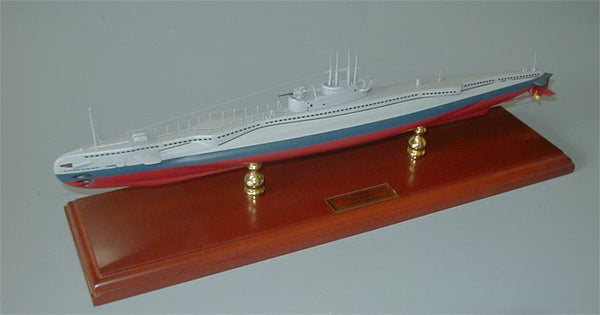 T-Class Submarine Airplane Model – MAM - Scalecraft